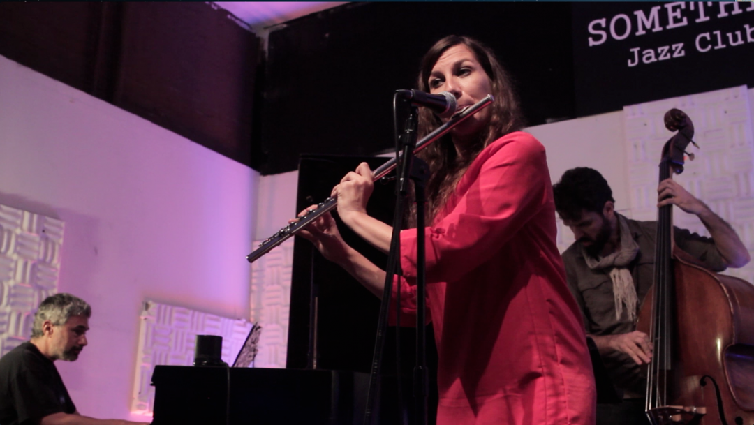 Los Veranos de la Plaza de Danos Tiempo: concierto de María Toro y ...